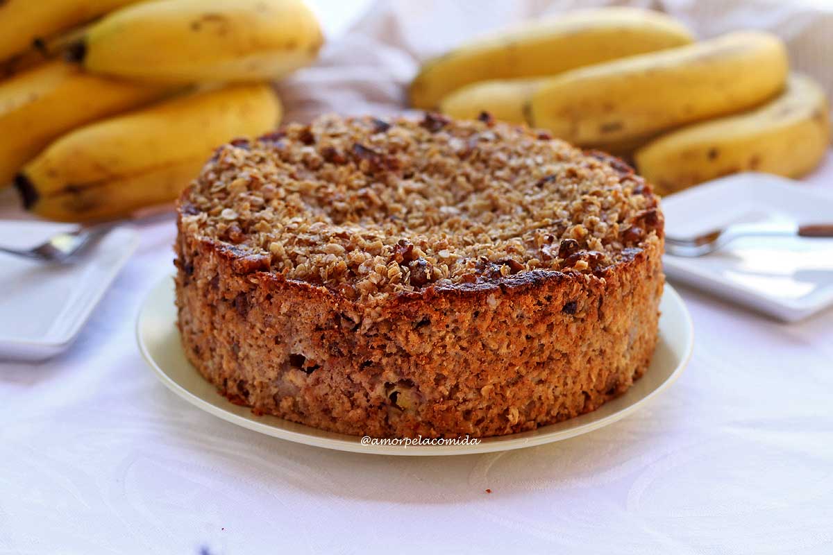TORTA DE BANANA COM AVEIA E CHOCOLATE SEM TRIGO - Receitas saudáveis ...