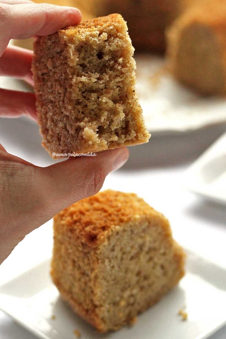 BOLO DE FUBÁ SEM AÇÚCAR SEM TRIGO SEM LEITE - Receitas saudáveis com a ...